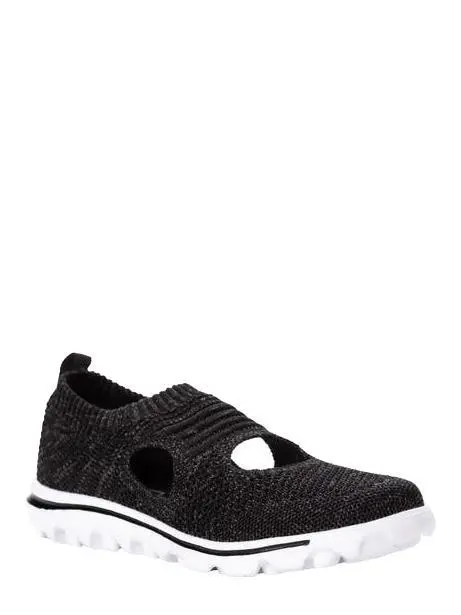 PROPET Travelactiv Avid Slip-on Sneaker - Black
