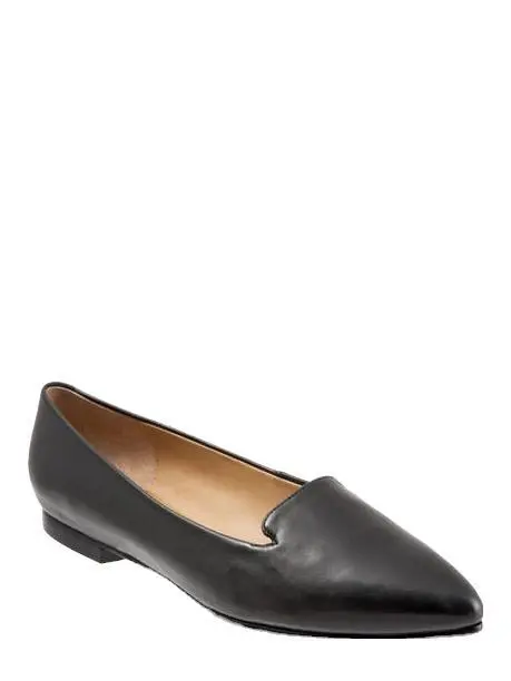 Trotters Harlowe Pointed Toe Loafer - Black Leather