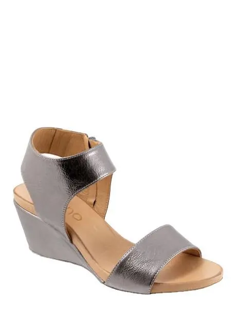 BUENO Ida Wedge Sandal - Pewter Metallic