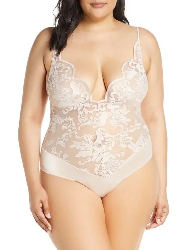 OH LA LA CHERI Lyla Embroidered Lace Teddy - Silver Peony