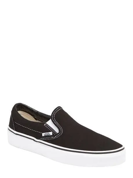 VANS Classic Slip-on Sneakers - Black