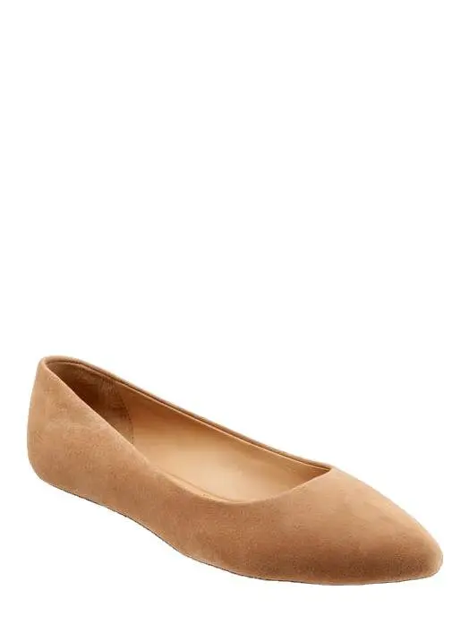 Trotters Estee Ballet Flat - Camel Suede