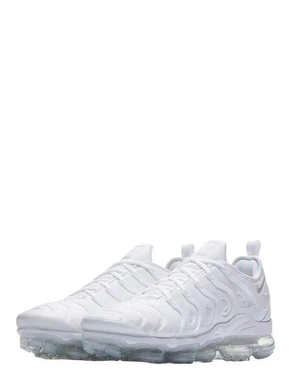 Nike Vapormax Plus Sneakers - White/white/pure Platinum