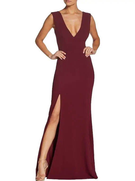 Dress The Population Sandra Plunge Crepe Trumpet Gown - Burgundy
