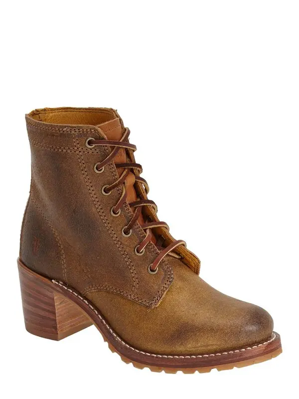 THE FRYE COMPANY Sabrina' Boot - Tan Suede