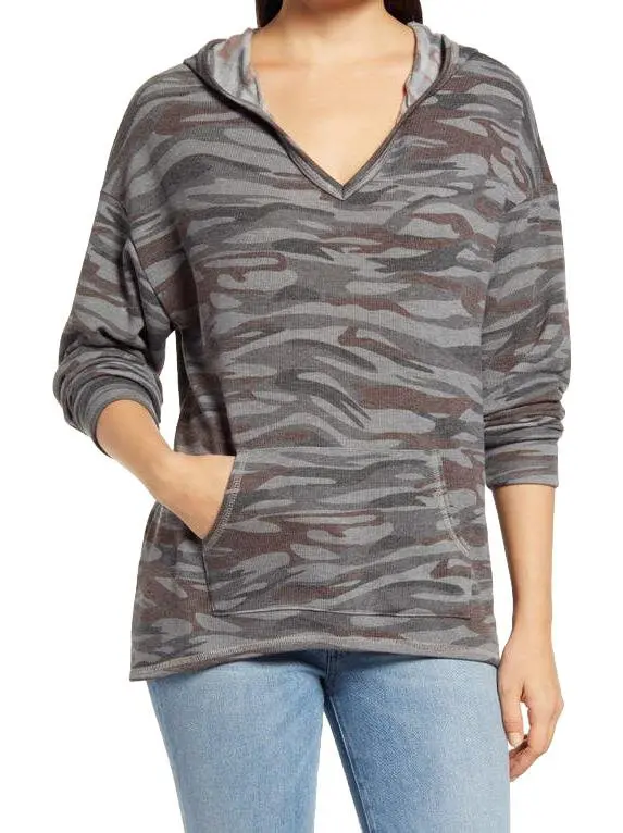 Loveappella Camouflage V-neck Hoodie - Gray