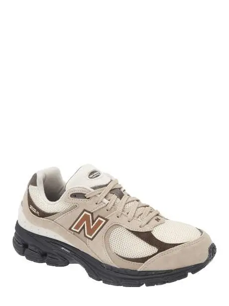 NEW BALANCE 2002r Athletic Sneaker - Driftwood/ Rich Earth