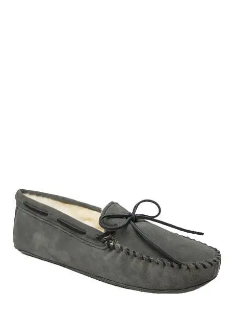 Minnetonka Genuine Shearling Lined Slipper - Grey Suede