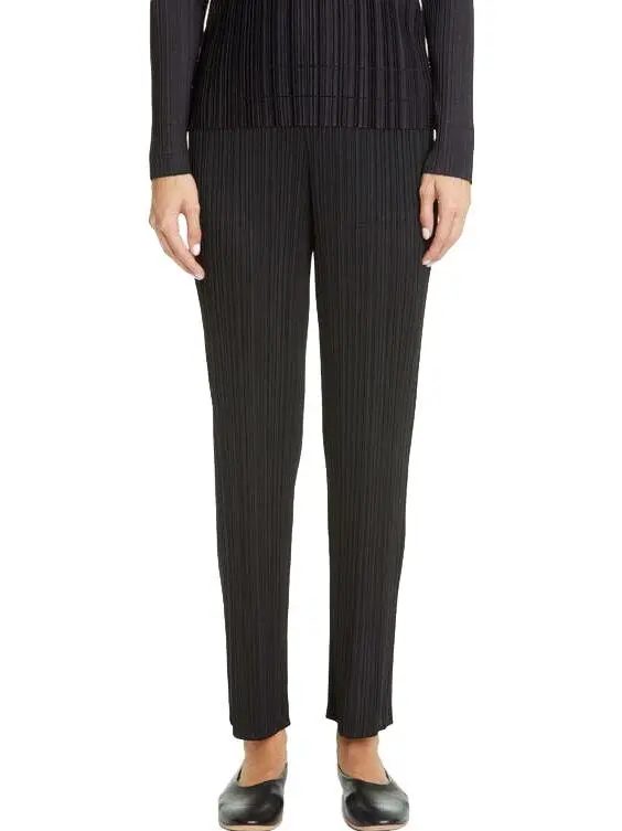 Issey Miyake Pleated Ankle Pants - Black