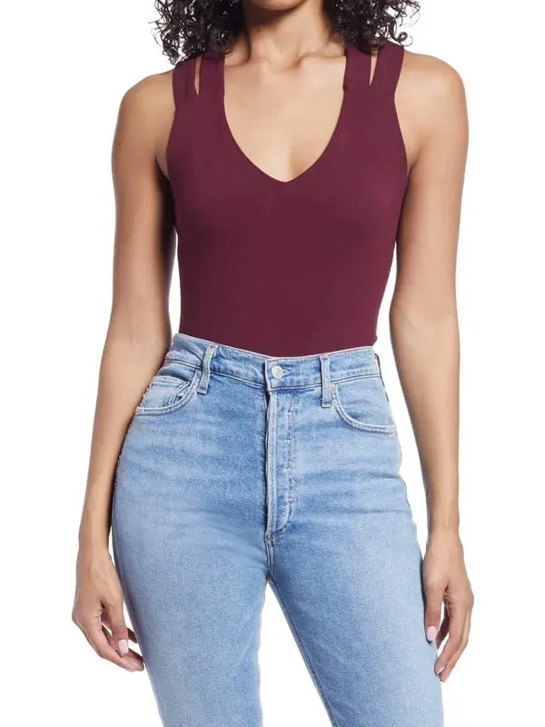Loveappella Strappy Tank - Burgundy