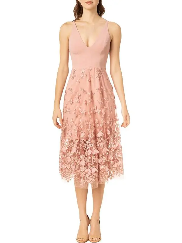 Dress The Population Darleen V-neck Embroidered Mesh Cocktail Dress - Blush