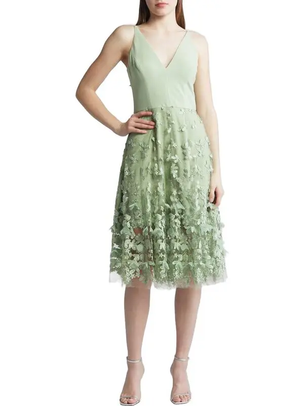 Dress The Population Darleen V-neck Embroidered Mesh Cocktail Dress - Sage