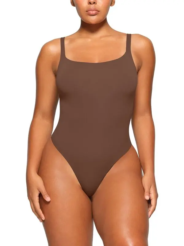 SKIMS Fits Everybody Square Neck Bodysuit - Jasper