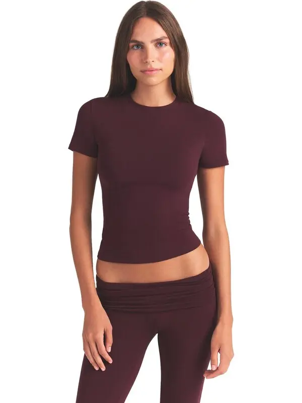 SKIMS Cotton Jersey T-shirt - Currant