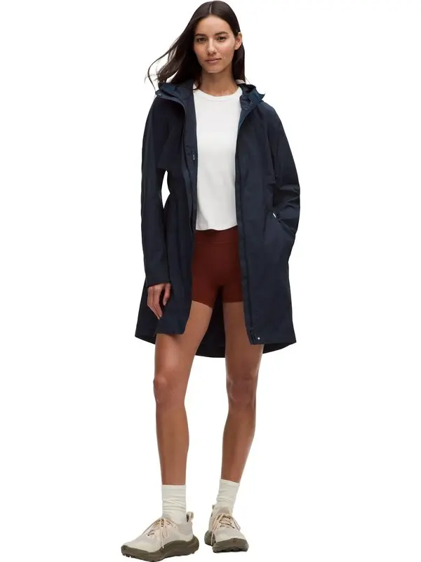 Lululemon Rain Rebel Jacket - True Navy