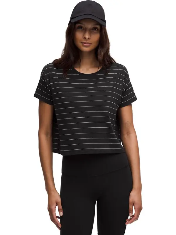 Lululemon Cates T-shirt - Short Serve Stripe Black White