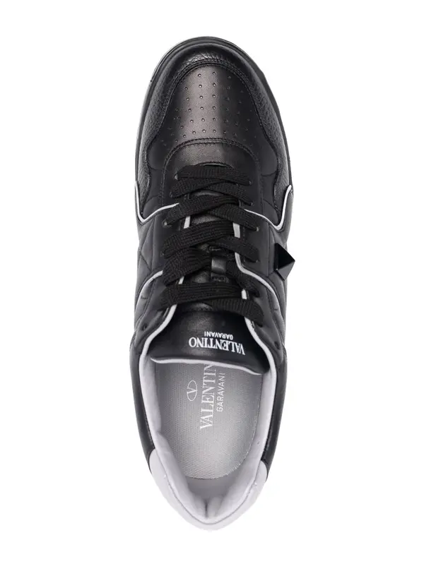 Valentino Garavani One Stud Sneakers - Black