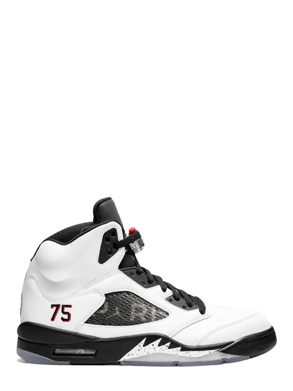 JORDAN 5 Retro Sneakers - White