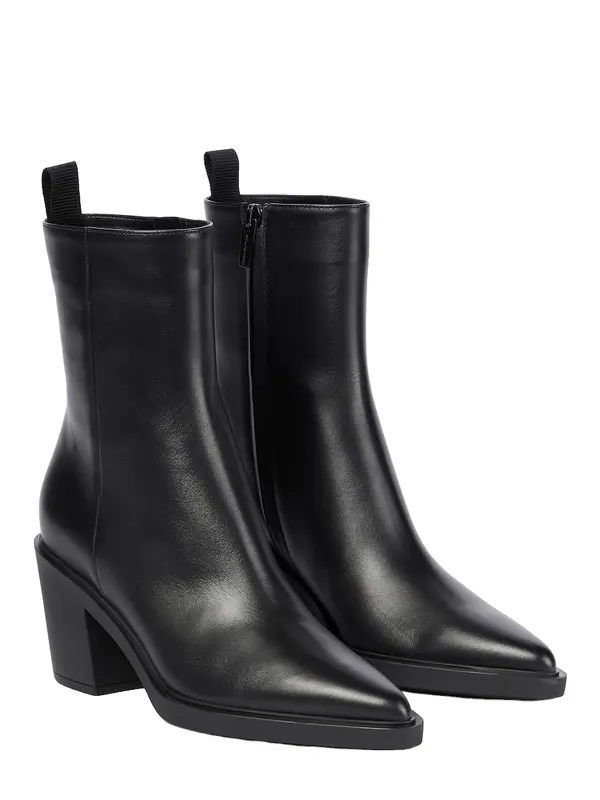 GIANVITO ROSSI Dylan Leather Ankle Boots - Black