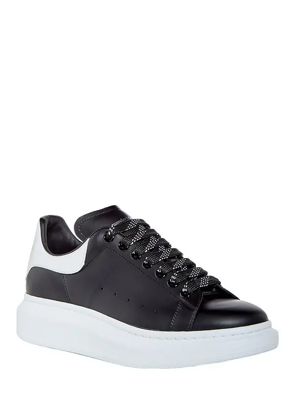 Alexander McQueen Oversized Sneakers - Black/white