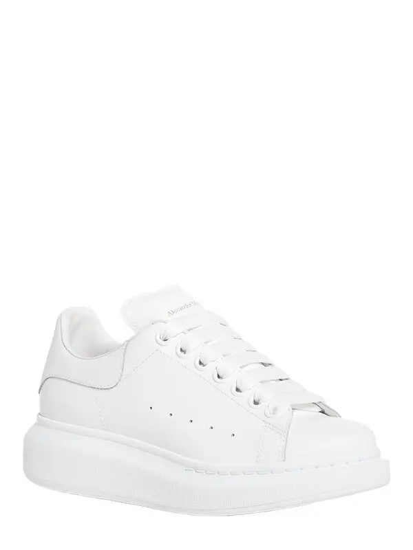 Alexander McQueen Oversized Low Top Sneakers - White/gold