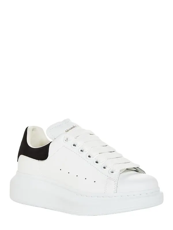 Alexander McQueen Oversized Suede Heel Detail Sneakers - White/black