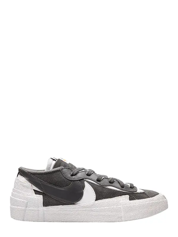Nike X Sacai Blazer Low Sneakers - Grey
