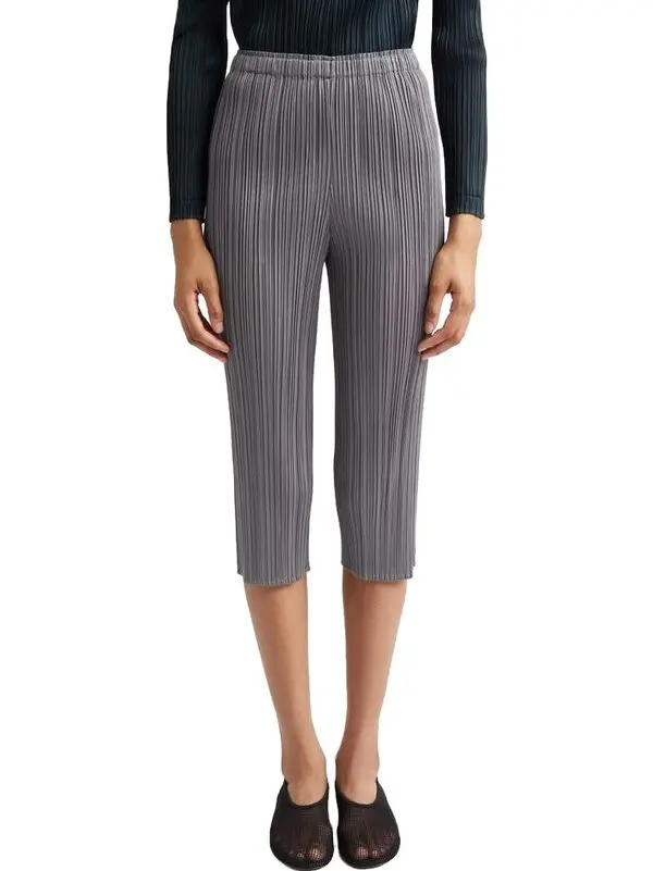 Issey Miyake Pleated Crop Skinny Pants - Gray