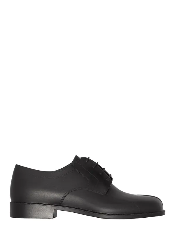 MAISON MARGIELA Tabi Lace-up Brogues - Black
