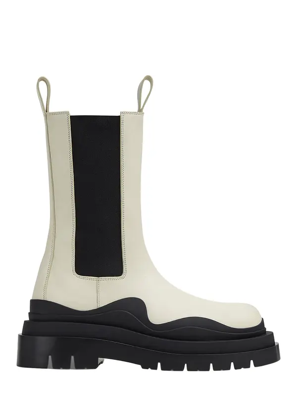 Bottega Veneta Leather Tire Chelsea Boots - White