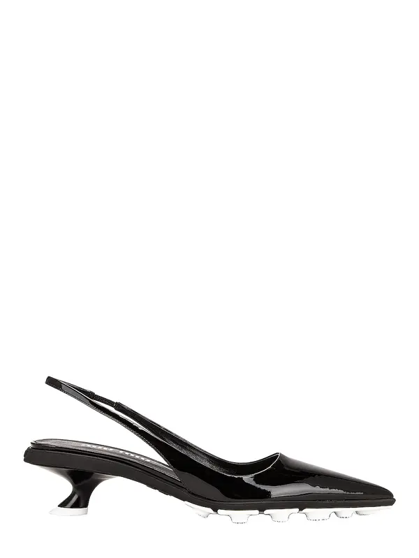 Miu Miu Slingback Kitten Heels - Nero
