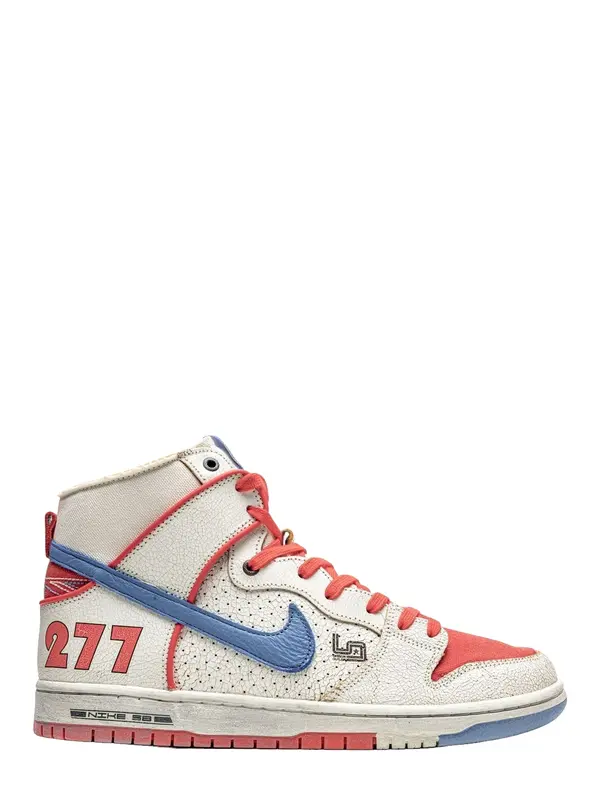 Nike X Ishod Wair X Magnus Walker Sb Dunk High Sneakers - White
