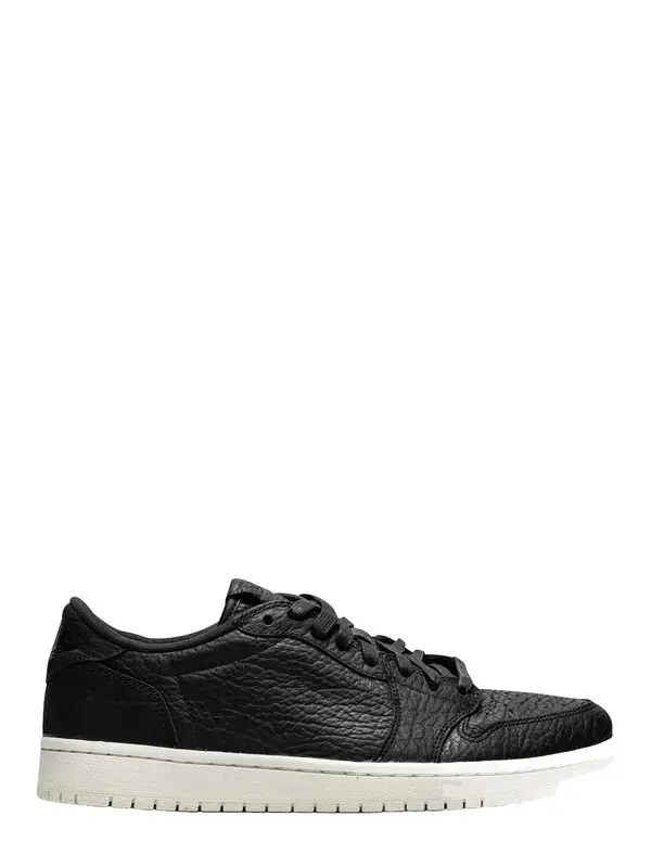 JORDAN Air 1 Retro Low Sneakers - Black