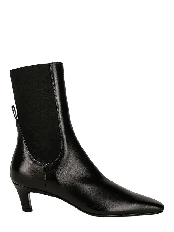 TOTEME The Mid Heel Boot - Black