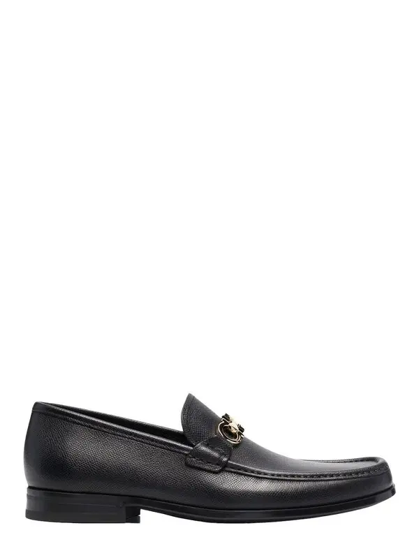 FERRAGAMO Gancini-plaque Leather Loafers - Black