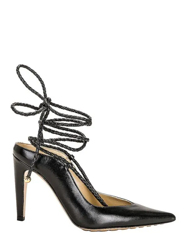 Bottega Veneta Lace Up Pumps - Black