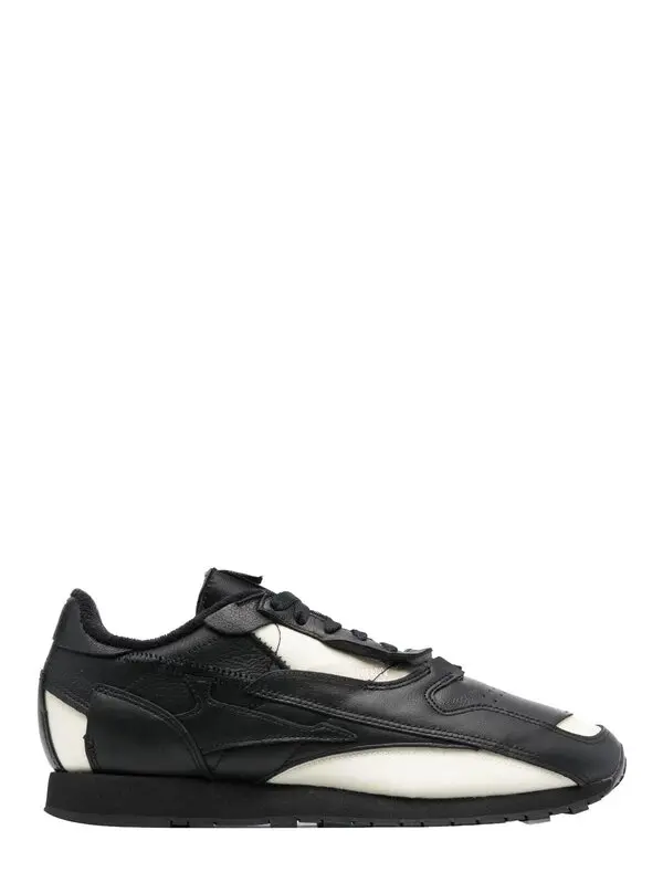 MAISON MARGIELA X Reebok Memory Of Leather Sneakers - Black