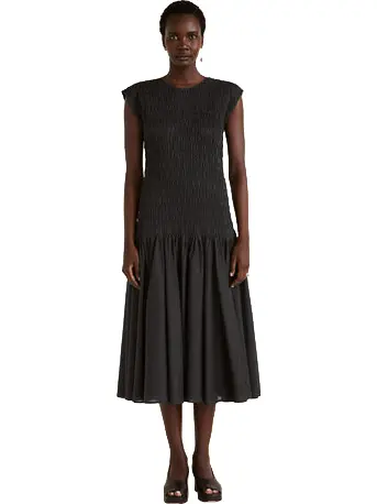Merlette Stijl Smocked Dress - Black