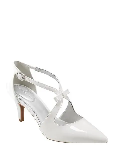 Bandolino Zeffer Kitten Heel Pump - Ivory Patent