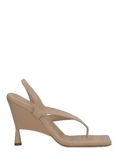 GIA / RHW Thong Sandals - Beige