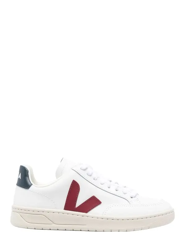 VEJA Logo-patch Lace-up Sneakers - White