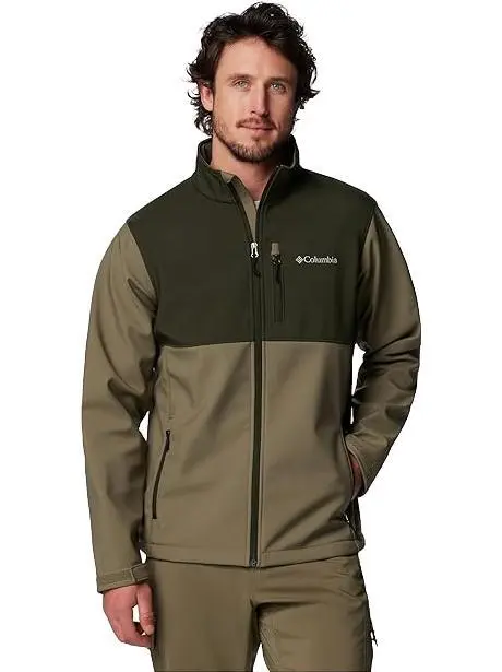 Columbia Softshell Jacket With Stand Collar And Embroidered Logo - Green