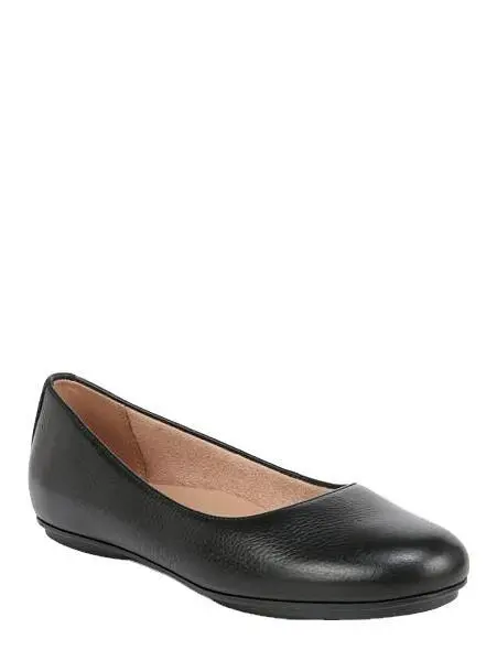 Naturalizer Maxwell Skimmer Flat - Black Leather
