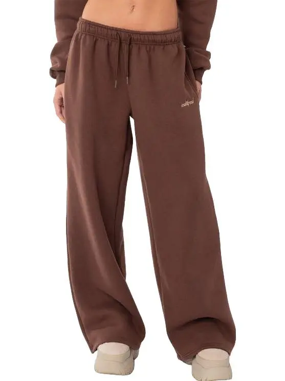 EDIKTED Brenna Low Rise Wide Leg Sweatpants - Brown