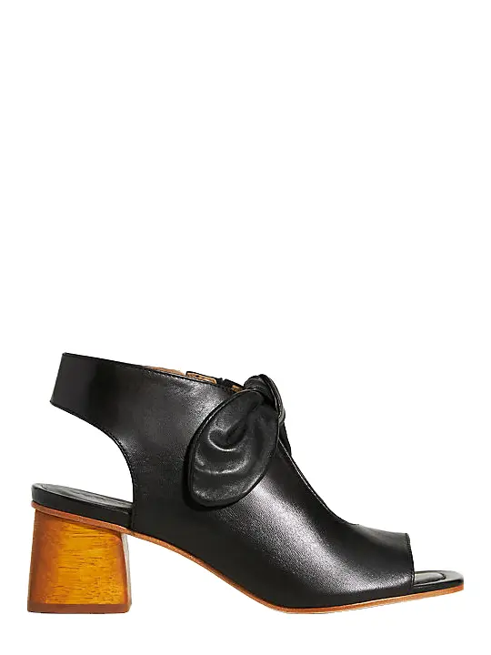 Bernardo Lizzie Block Heels - Black