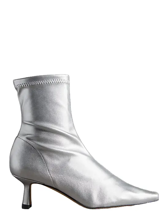 ANGEL ALARCON Pointed-toe Kitten-heel Boots - Silver