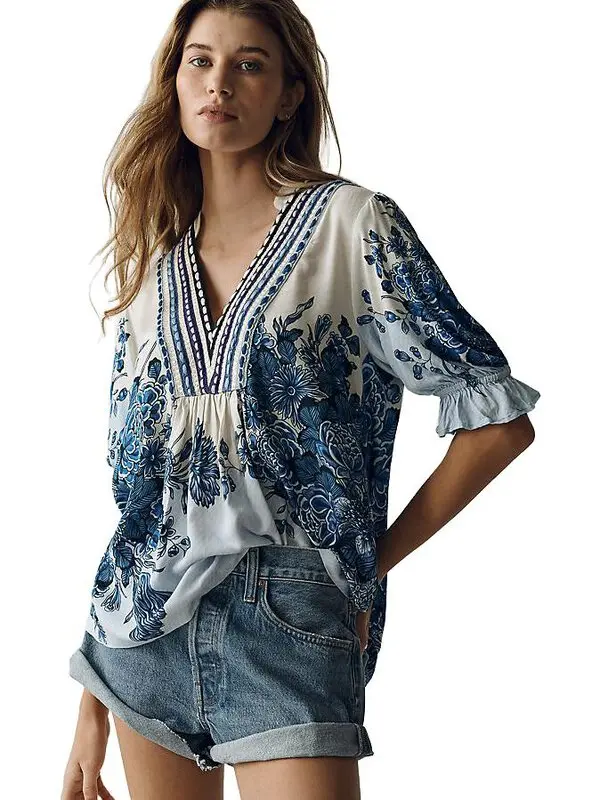 BL-NK Stephanie Floral Pullover Top - Blue Pattern