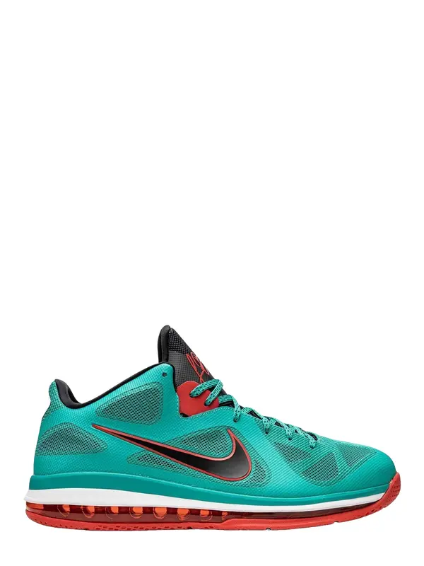 Nike Lebron Low Reverse Liverpool Sneakers - Green