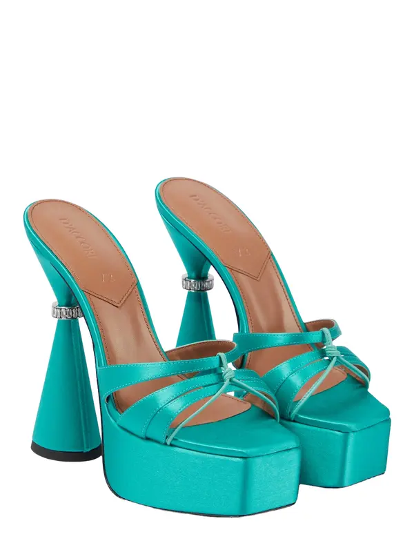 D'ACCORI Sienna Platform Mules - Blue