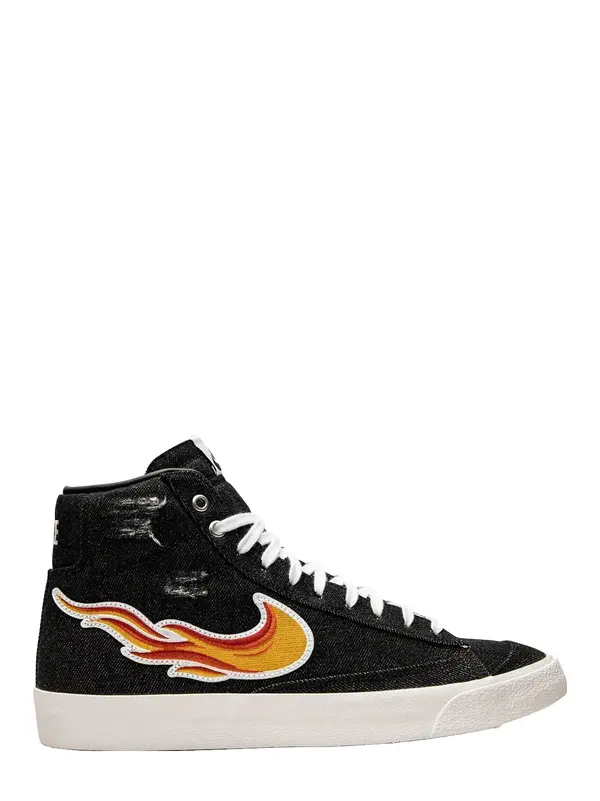 Nike Blazer Mid '77 Cleveland Rocks Sneakers - Black
